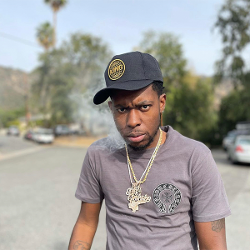 Single of Living Legend by Louie Ray- My Mixtapez